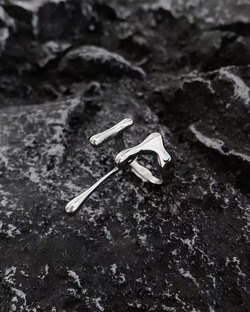 Liquid Metal Ring | Y2K Wave